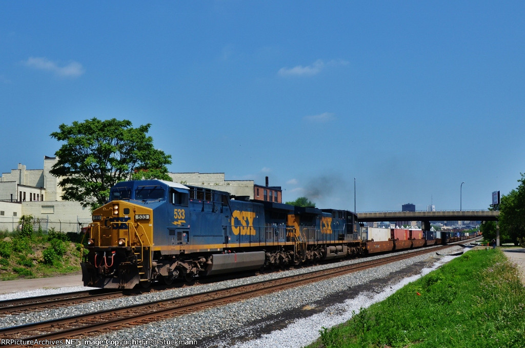 CSX 533
